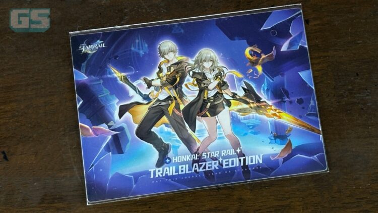 HSR Trailblazer Edition_Unboxing_keychain & poskad (1) - gamersantai.com